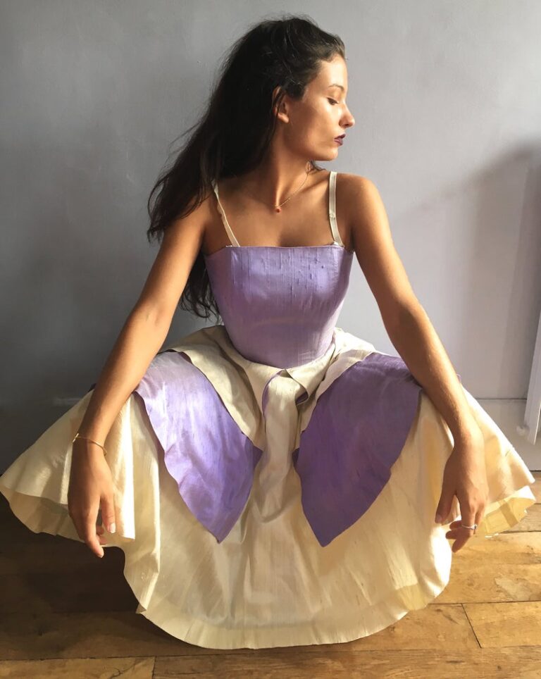 The Best Etsy Stores to Shop Vintage - A Vintage Splendor