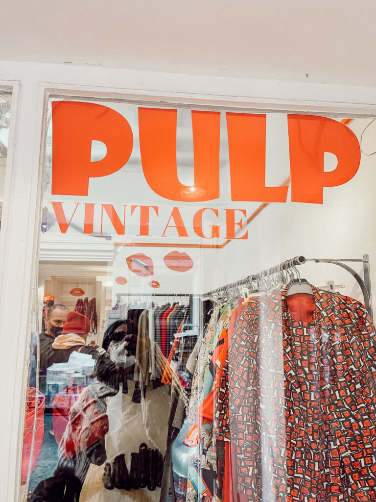 Vintage Shopping in Rome - A Vintage Splendor