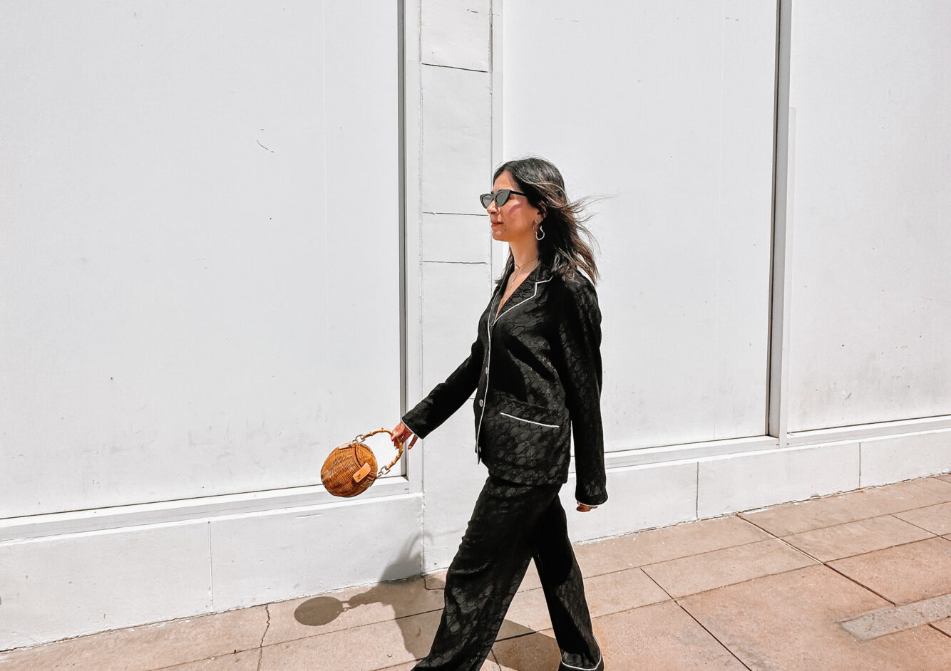 The Art of Reselling Vintage, Contemporary, and Designer Goods - A ...