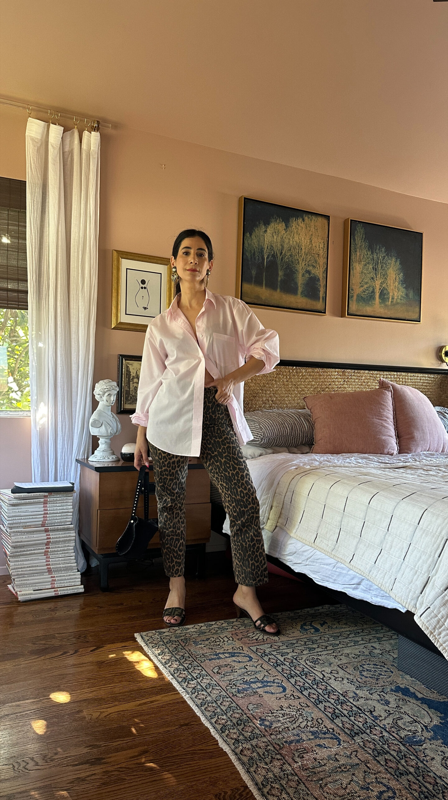 How to Style Leopard Print Pants Like a Stylist - A Vintage Splendor
